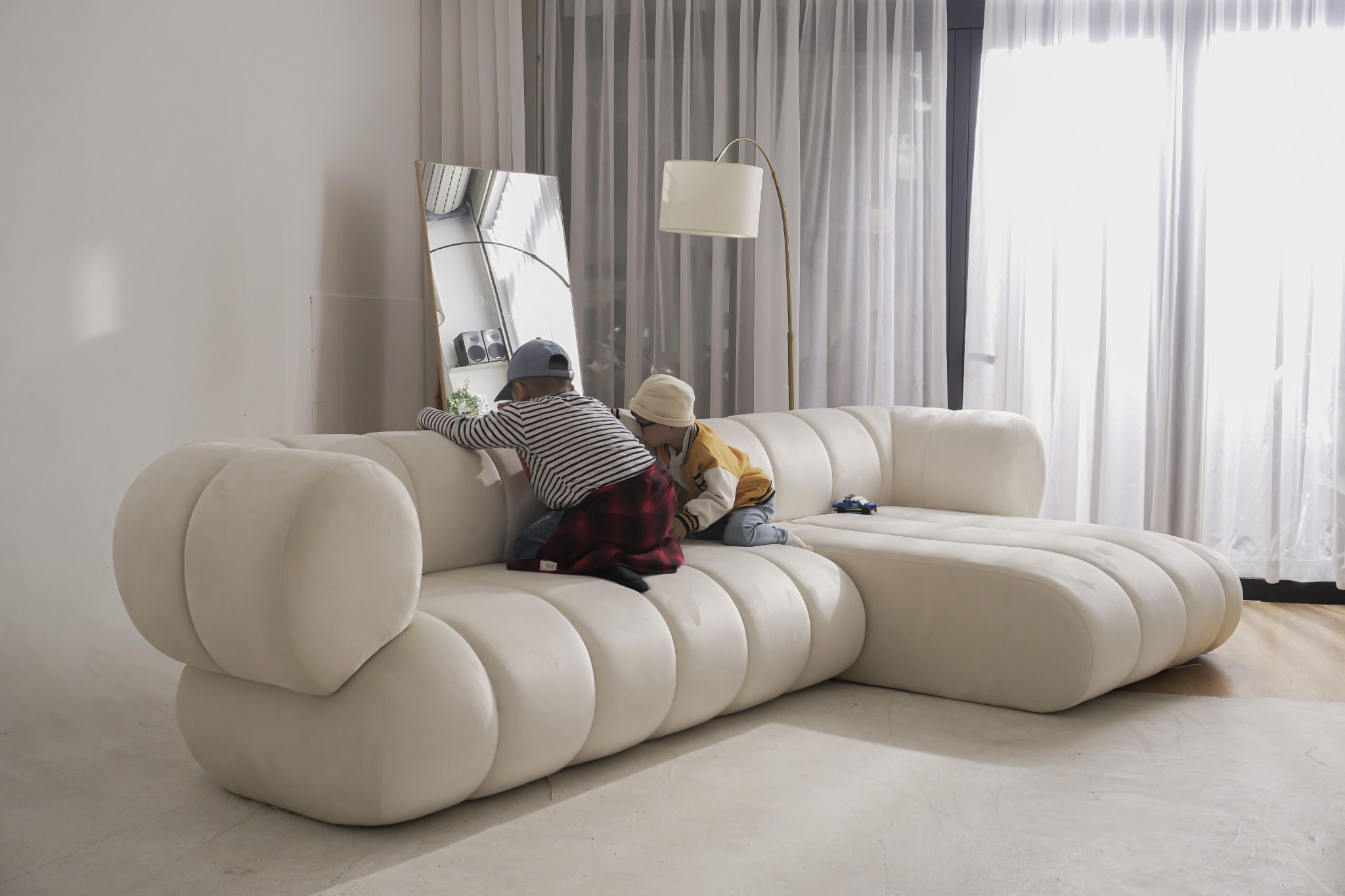 Intermede Sofa– artestudio