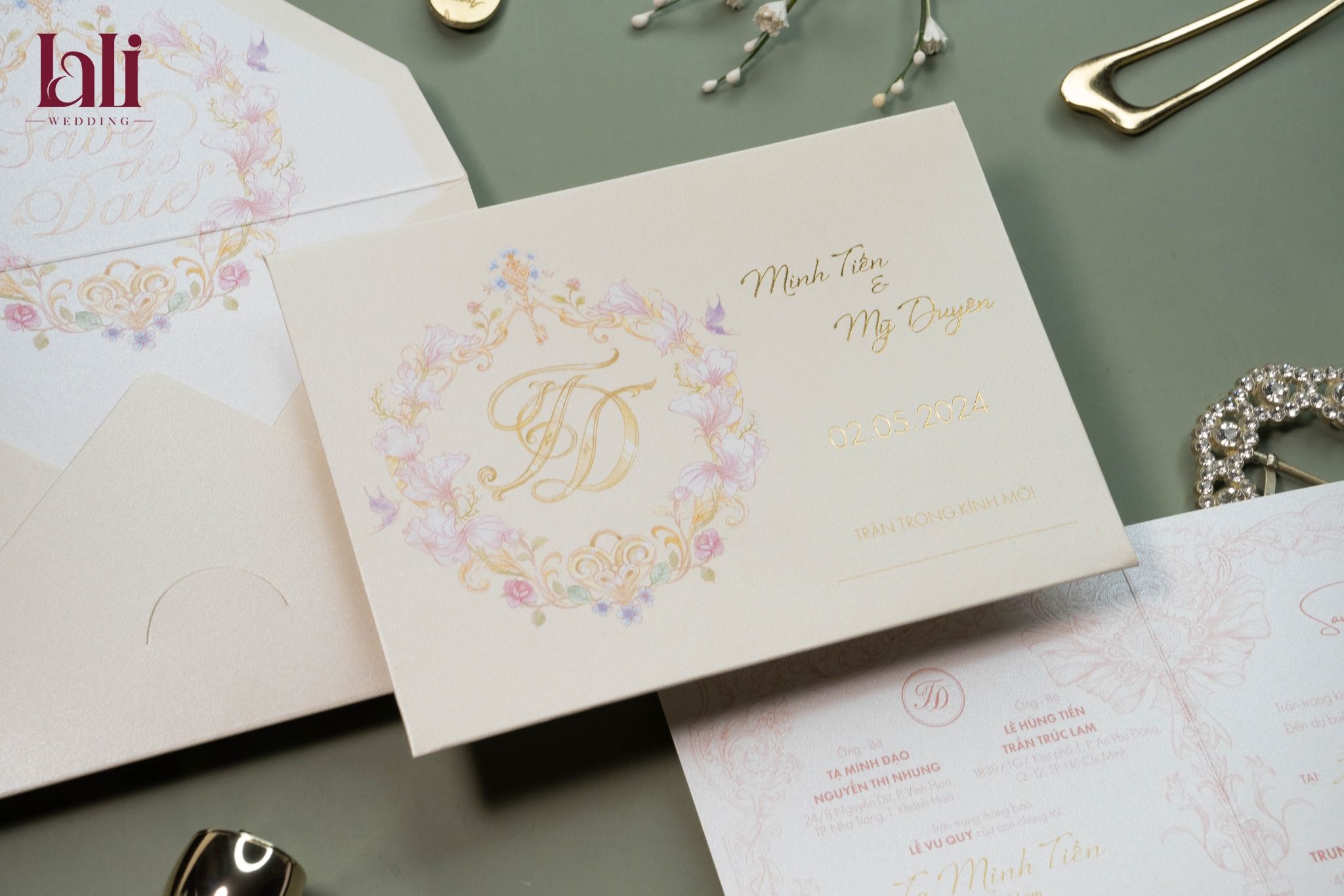 Thiệp cưới nhà Lali - Mẫu B0150 – Lali Wedding