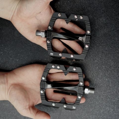 KHUNG SƯỜN VELOCI ROADMANCE