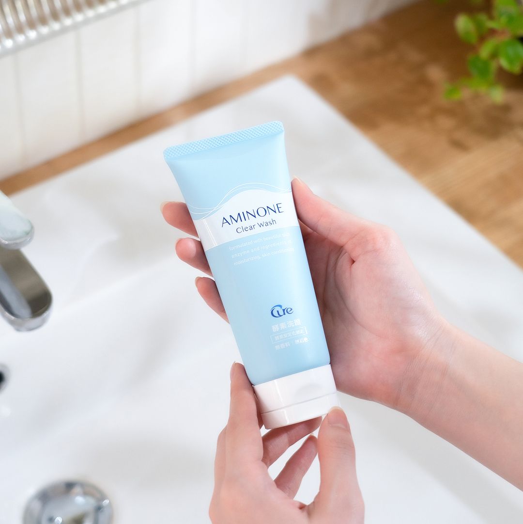 Sữa Rửa Mặt Sạch Sâu Dưỡng Sáng Da Cure Aminone Clear Wash 130G – Hàng Nhật Daily