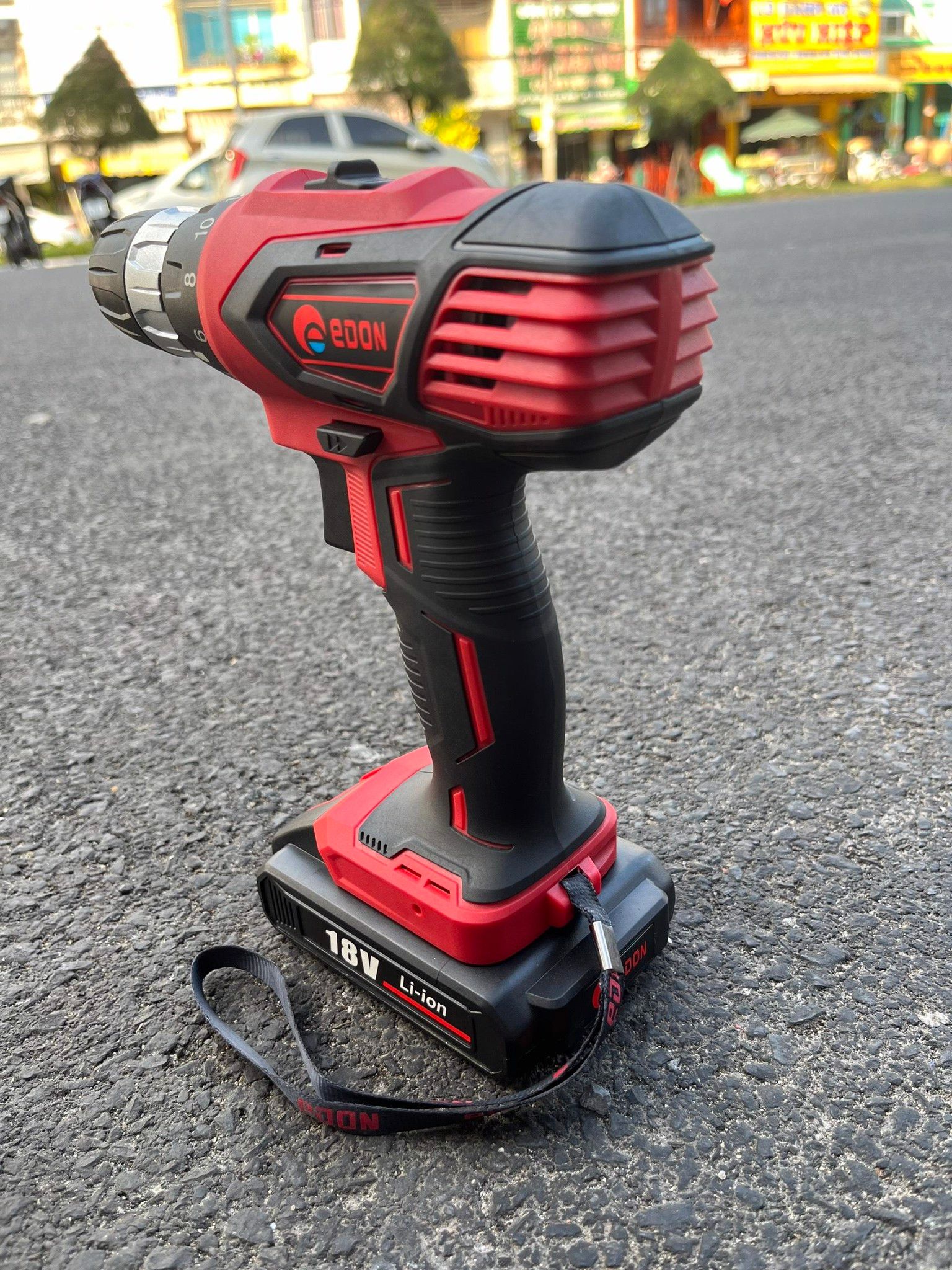 Máy Khoan Và Vặn Vít Dùng Pin Edon AD 18C-18V 25N.m – AlomuadiVN