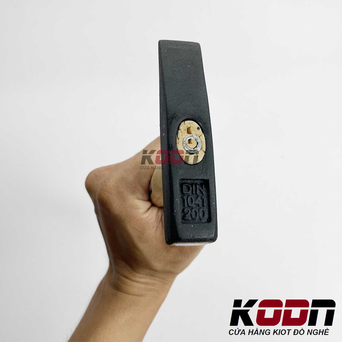 Búa sắt cơ khí 200g WADFOW WMB1302