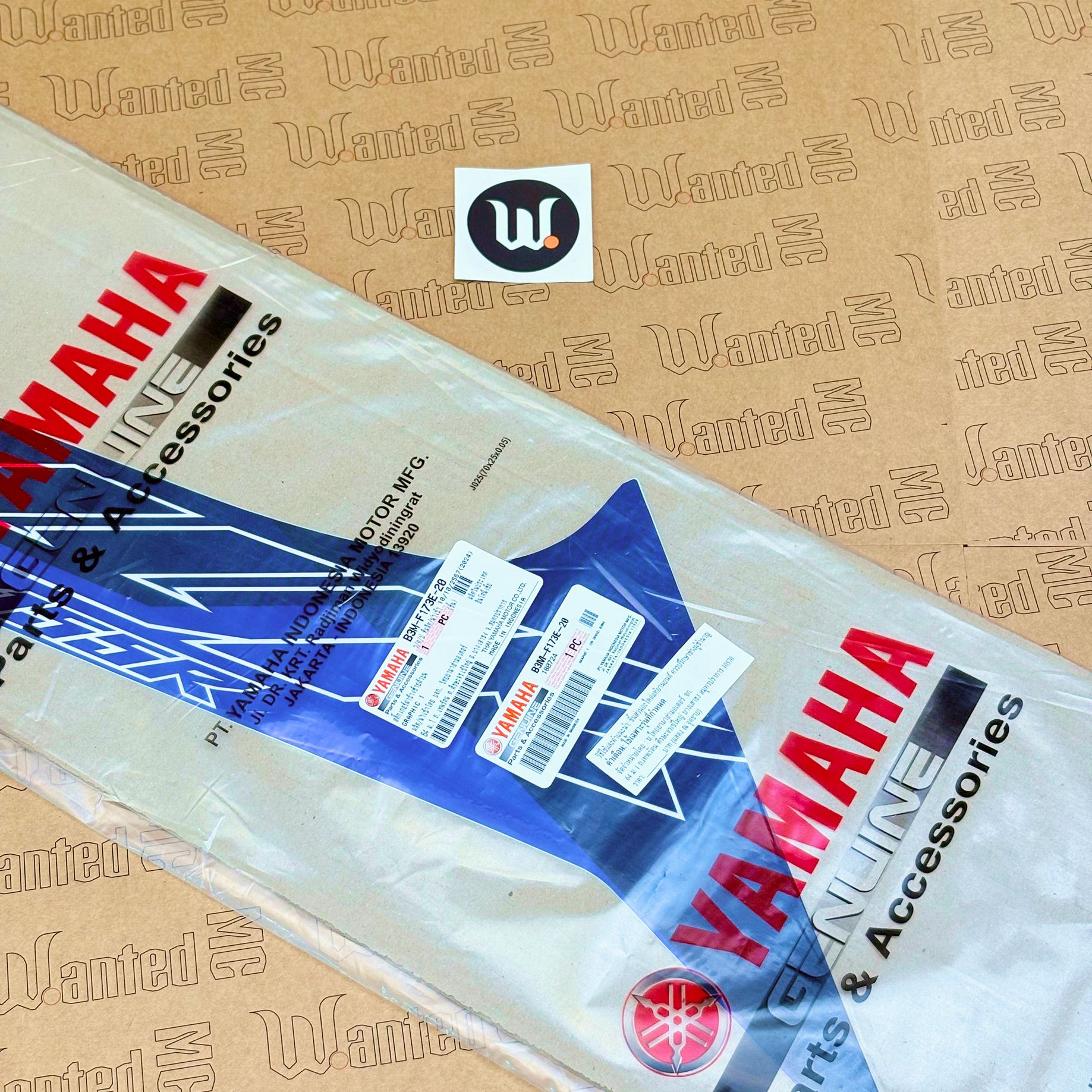 TEM YẾM TRÁI MÀU XANH WR155 B3M-F173E-20 – Wanted MC - NOW, YOU CAN FLY!