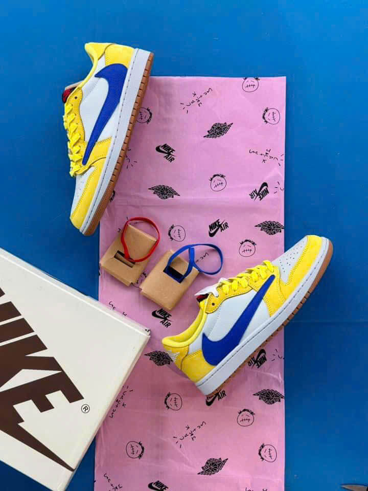 Giày Nike Air Jordan 1 Low OG Travis Scott Canary WMNS DZ4137 700