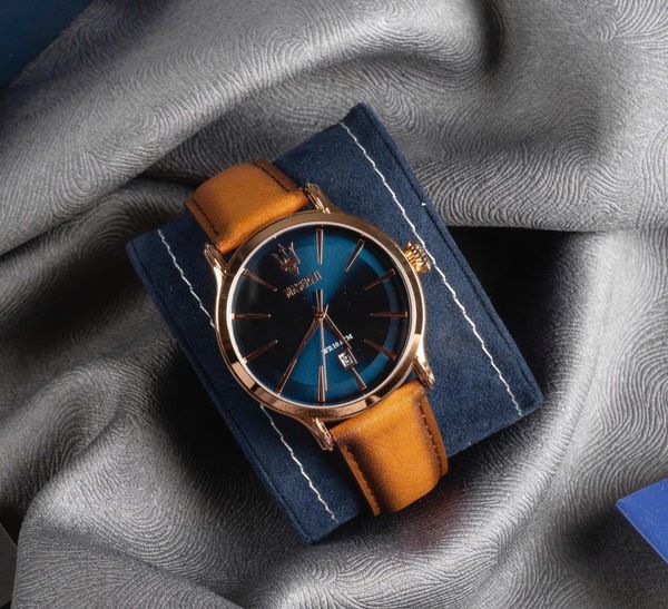 ĐỒNG HỒ MASERATI EPOCA DIAL BROWN/BLUE WATCH R8851118001 – OnlyGAuthentic