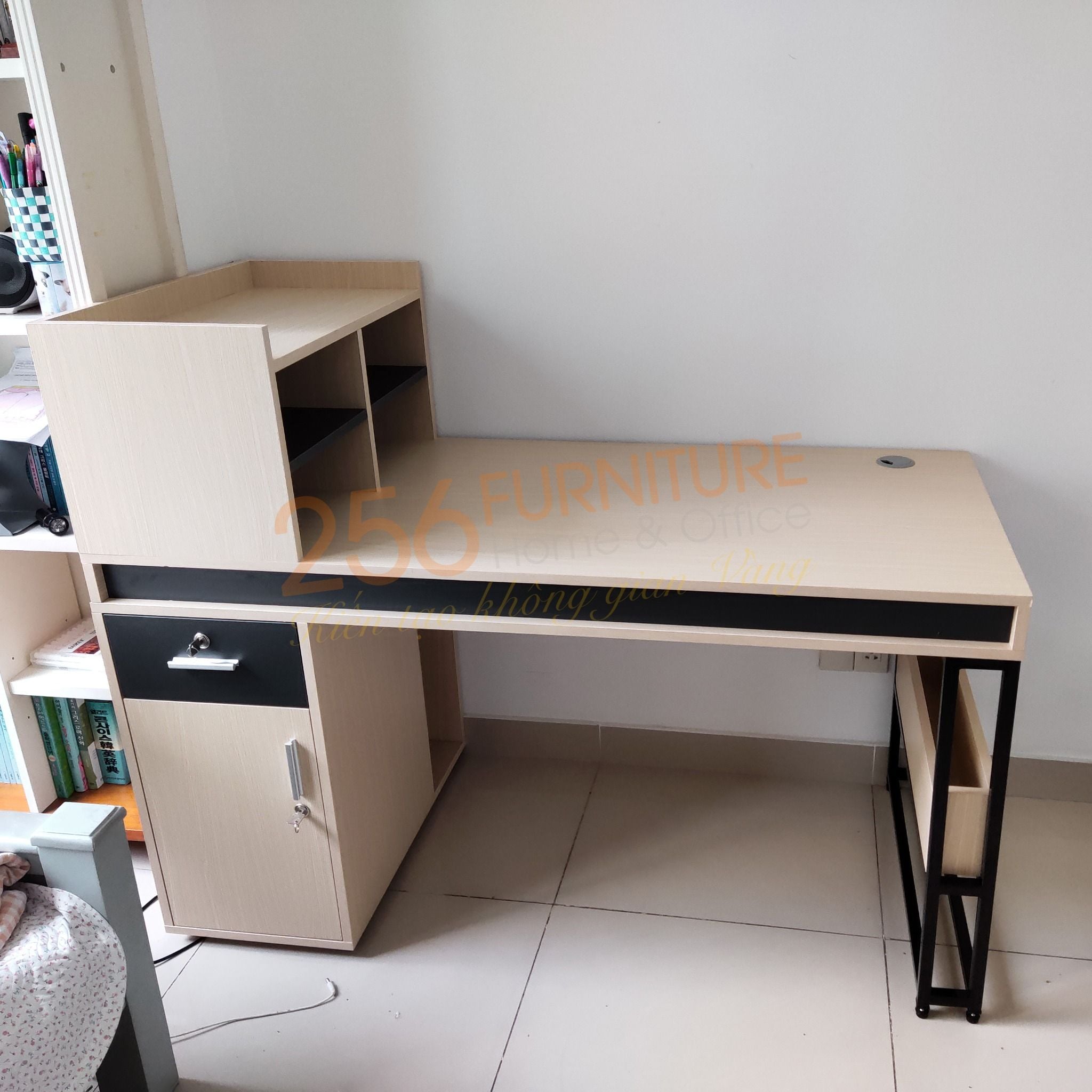 Bàn làm việc BLV1200-CS17 | Nội Thất Văn Phòng | Hotline: 0908 758 256 – Nội Thất 256