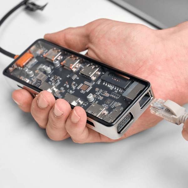 Hub USB-C 12in1 Trong Suốt WIWU Cyber USB 3.0 SD/TF HDMI PD RJ45 CB012