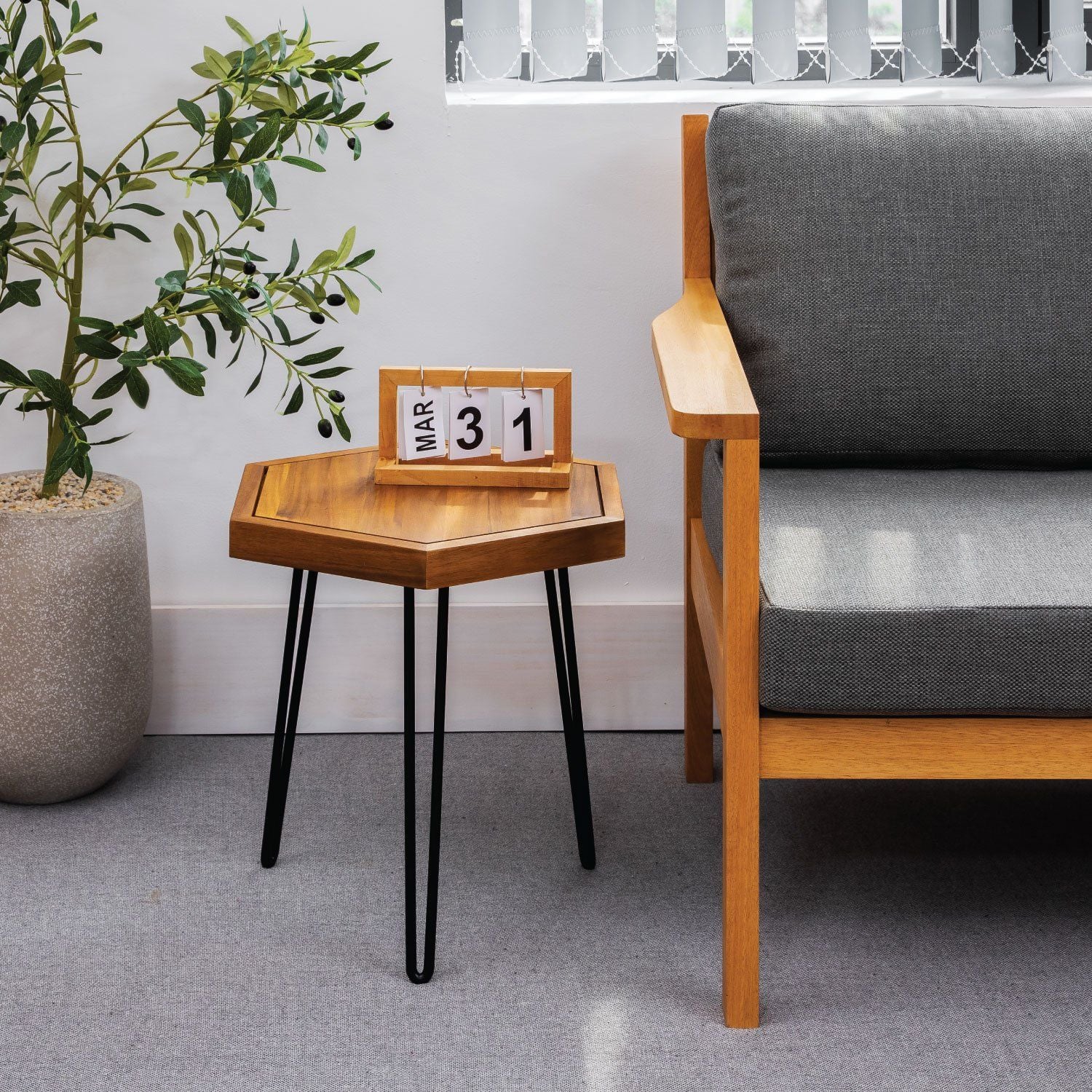 Bàn Lục Giác Gỗ – Hexagon Side Table – Adam & Home