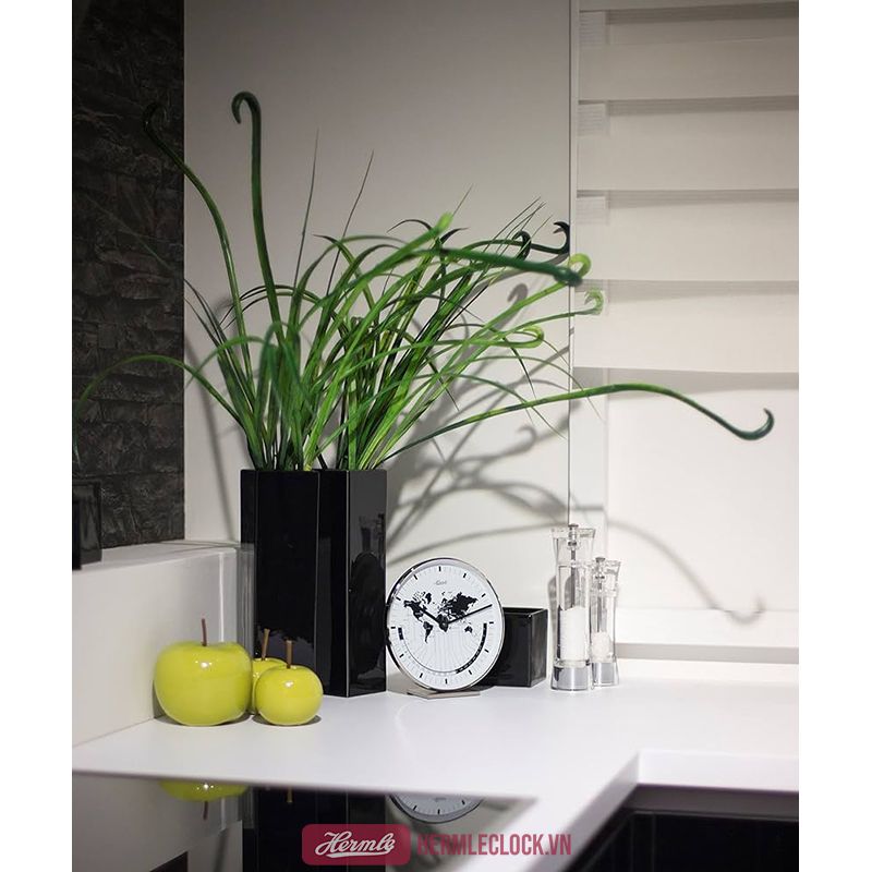 22843-002100 – Hermle Clock