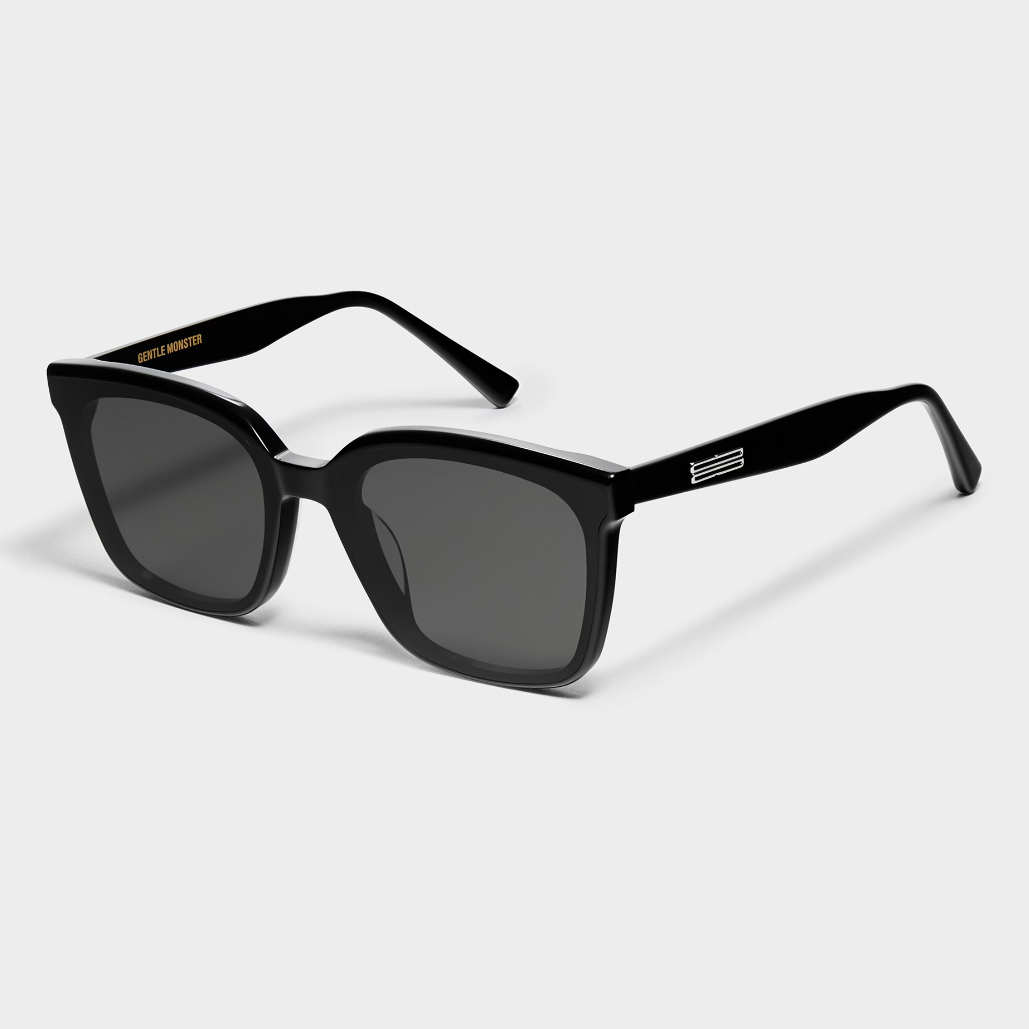 Gentle Monster Plot G012 – Yoon