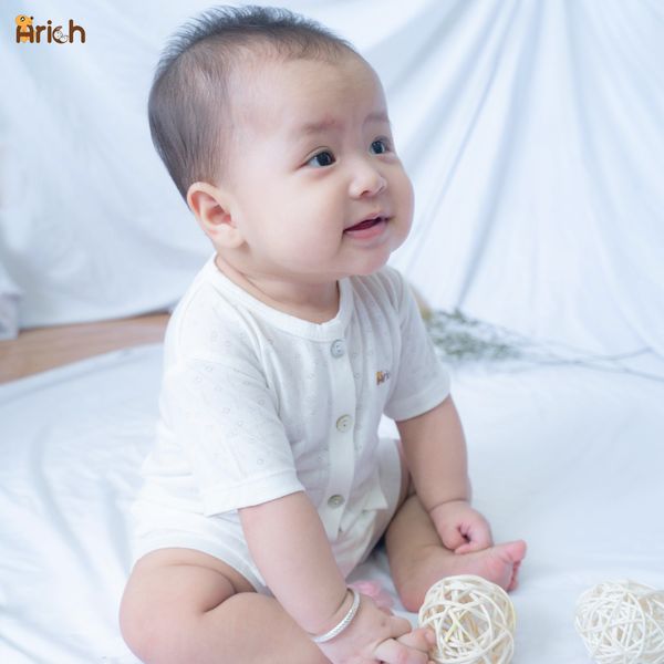 Bộ cộc tay cài thẳng Arich vải sợi tre Jacquad mềm mát cho bé trai, bé
