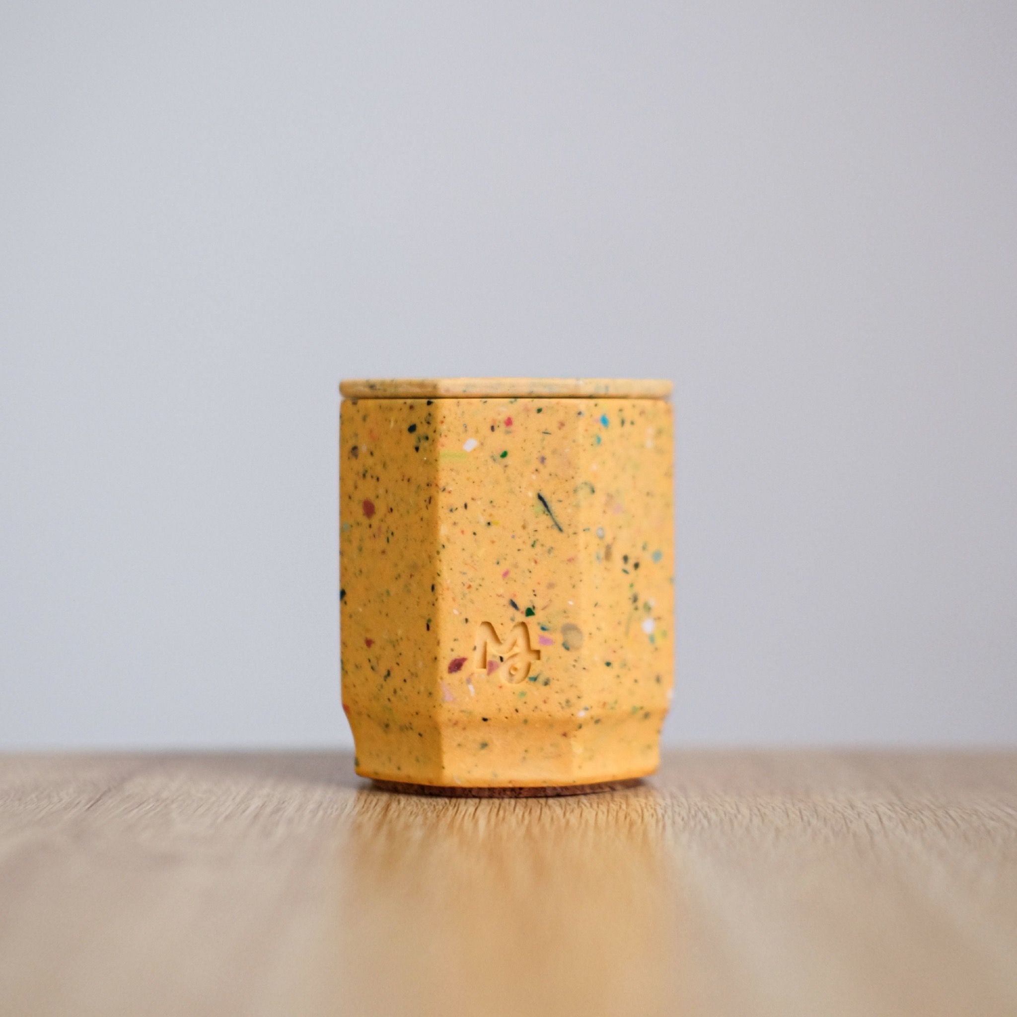 Nến thơm Modan Terrazzo Vàng tươi - Yellow – ModanLivin