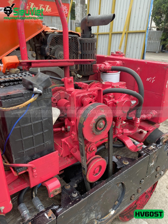 Lu dắt tay 650Kg Sakai HV60ST Nhật Bản - Máy Xây Dựng Siêu Việt