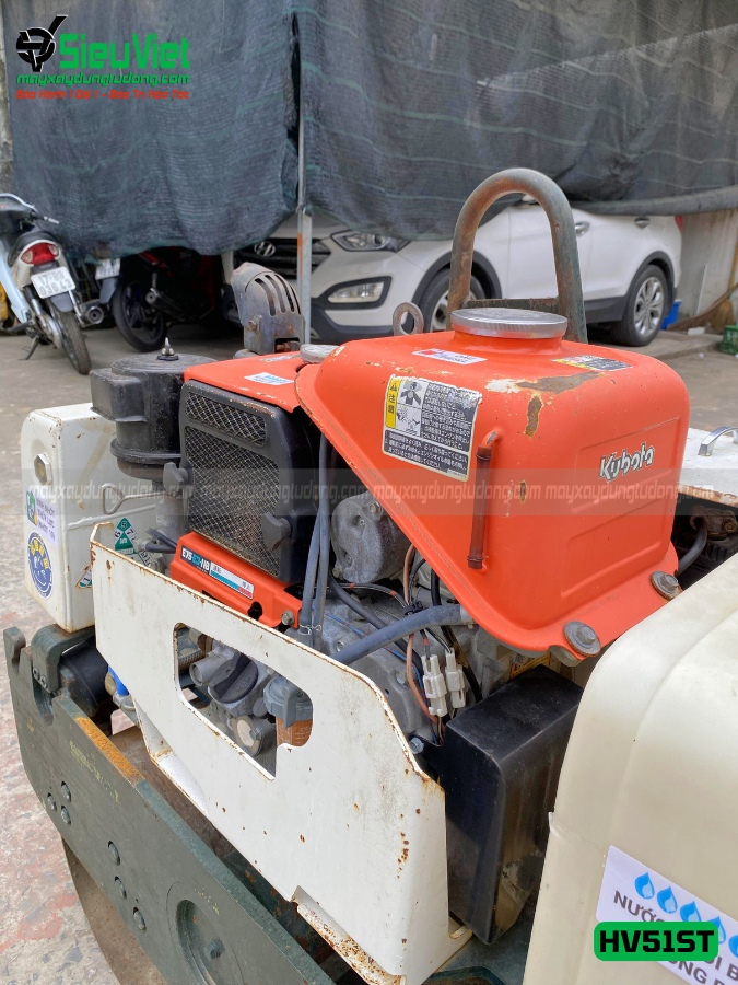 Xe rung lu dắt tay 690Kg Sakai HV51ST Nhật Bản - Máy Xây Dựng Siêu Việt