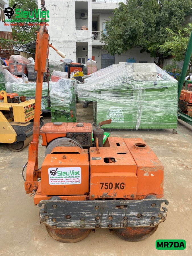 Xe lu rung dắt tay 750Kg Mikasa MR7DA Nhật Bản - Máy Xây Dựng Siêu Việt
