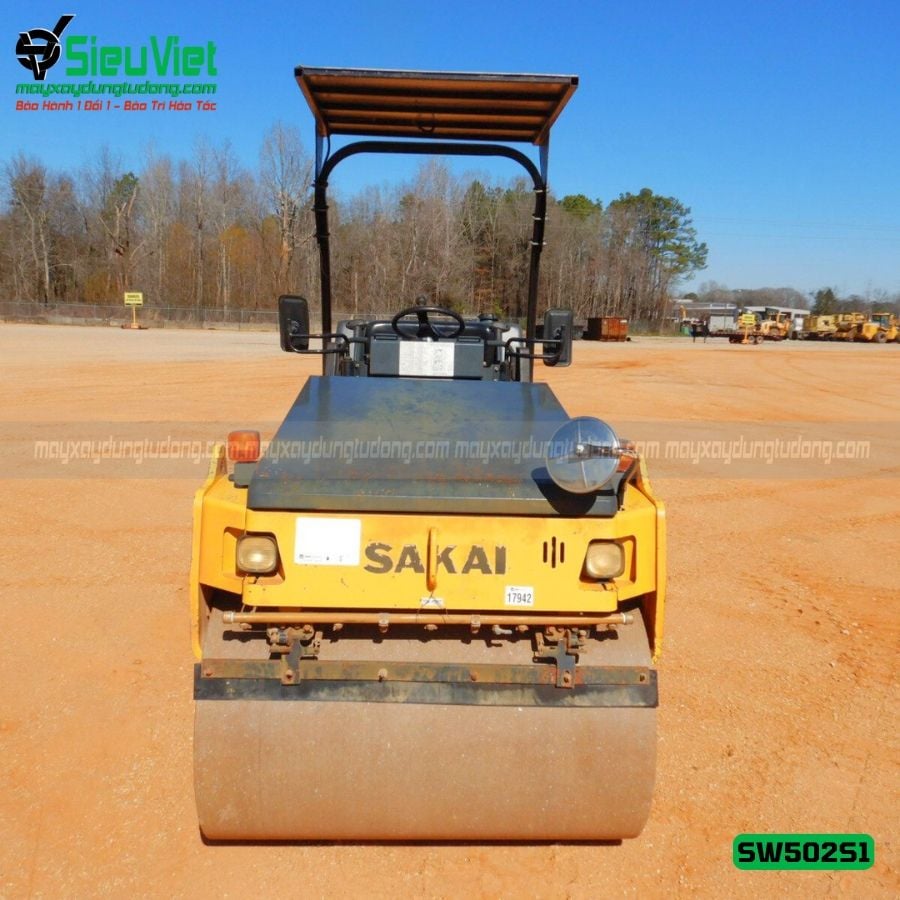 Xe lu rung 4 tấn 2 bánh thép SW502S-1 Sakai Nhật Bản - Máy Xây Dựng Siêu Việt