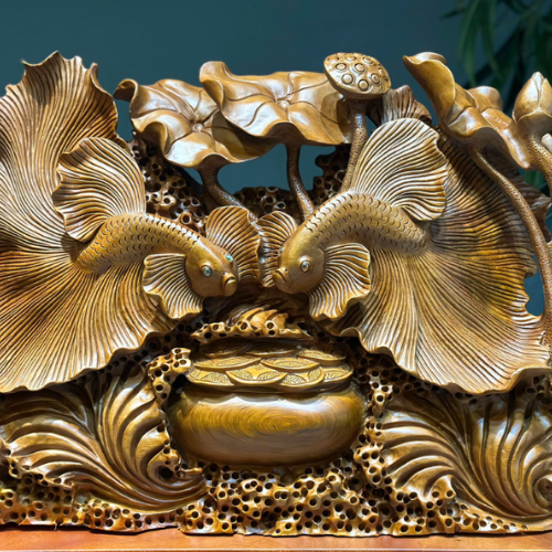 Tác phẩm : Cá Xiêm Đôi Kt Cao 50 ngang 63 sâu 17 Gỗ Ngọc am - siêu t ...