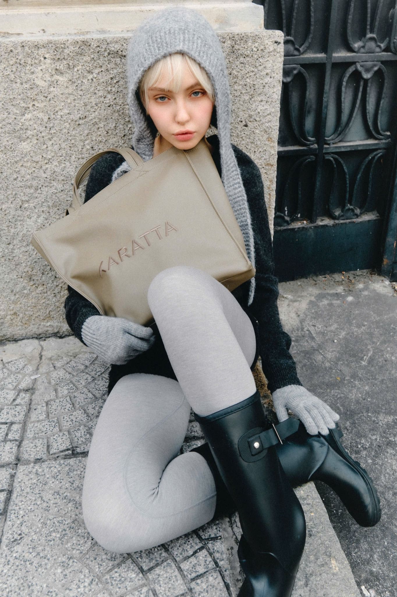SHOPPING BAG | LIGHT BROWN – Karatta Offical