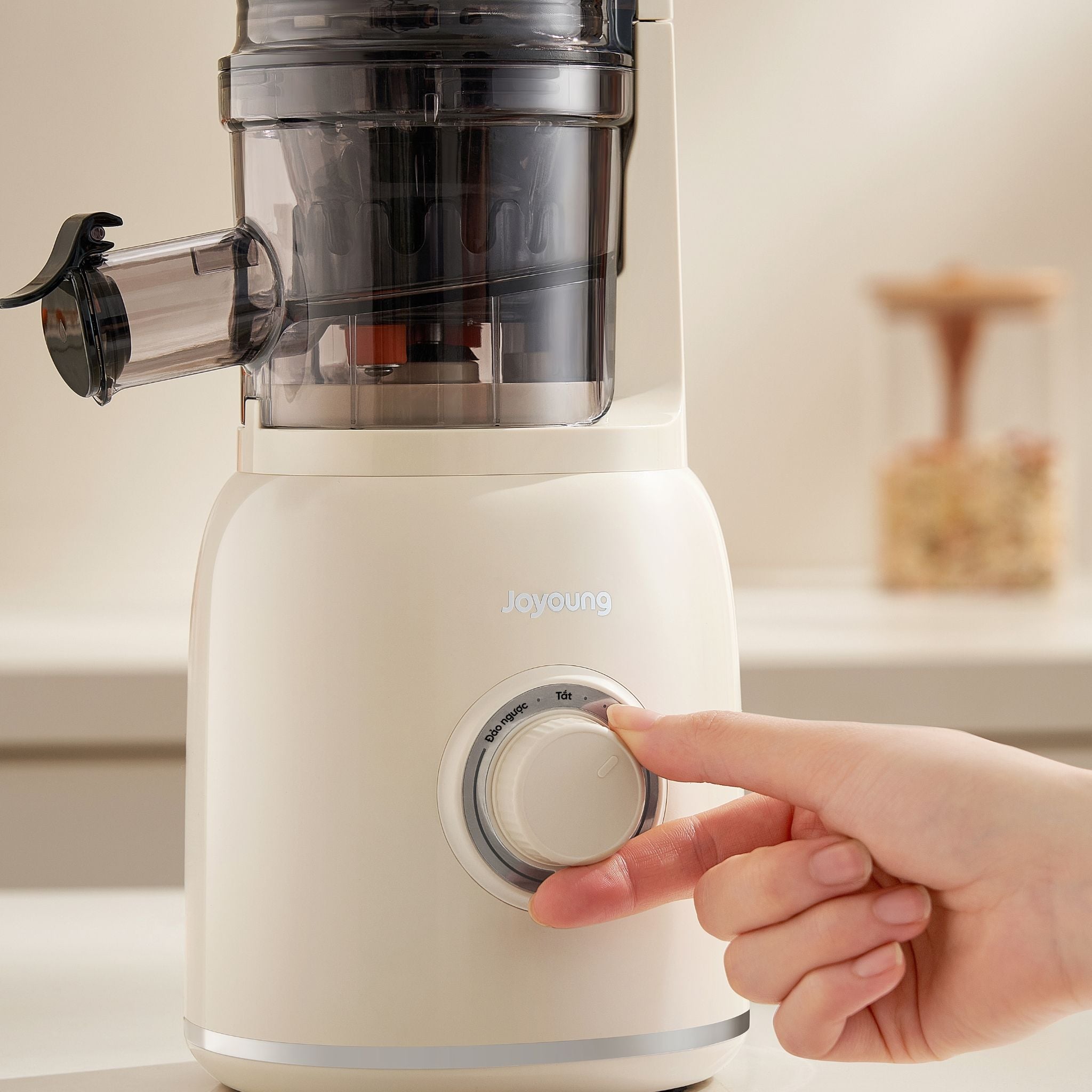 Máy ép chậm Joyoung JSJ-550