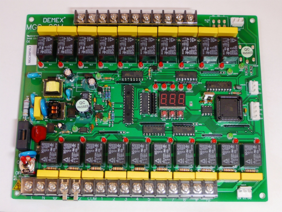 SEQUENTIAL CONTROLLER – DĨNH THÀNH