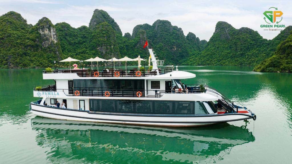 Du thuyền Pamela tham quan tối vịnh Hạ Long – Green Pearl Travel