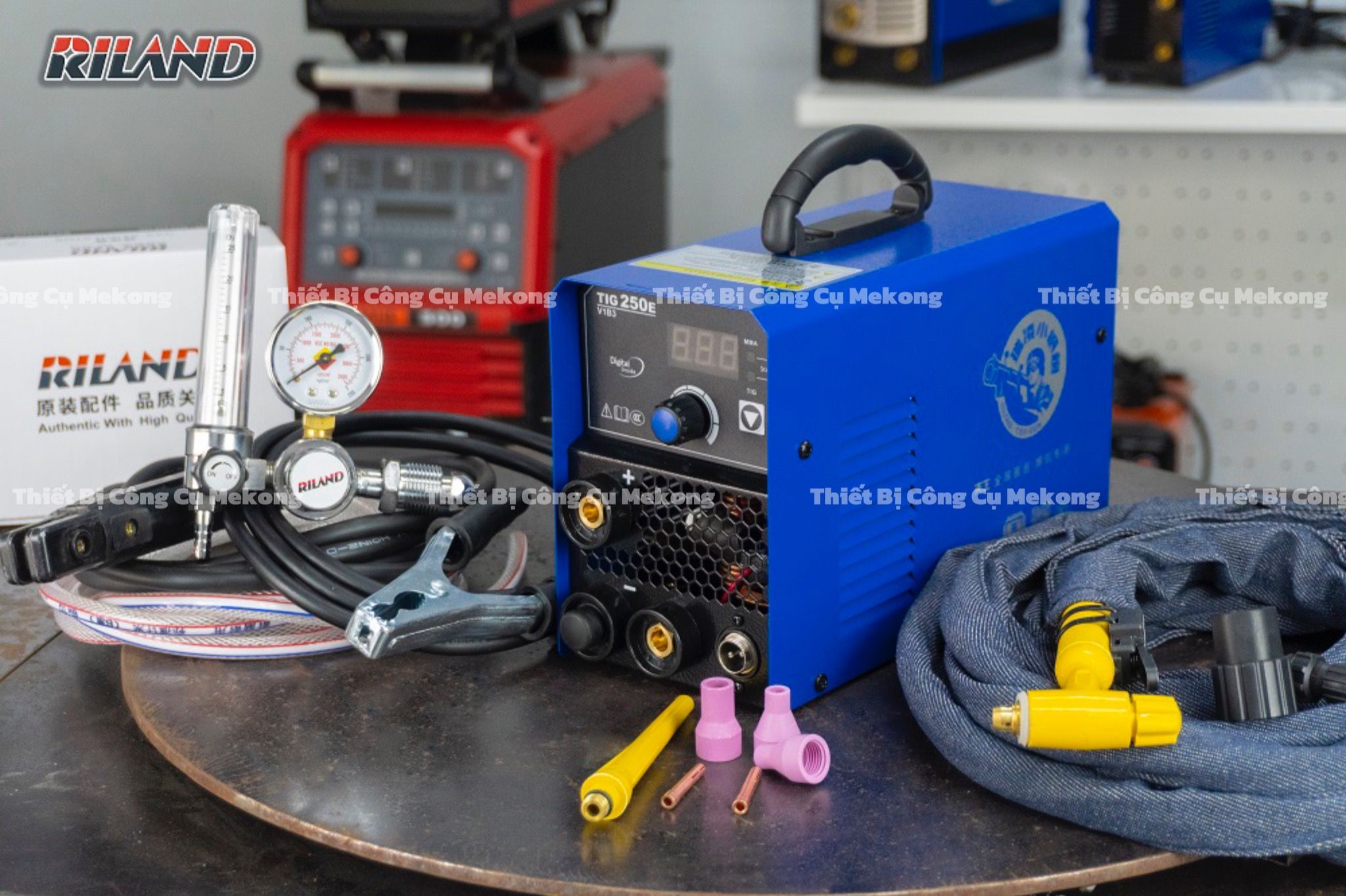 MÁY HÀN TIG 250E RILAND MINI TIG-QUE – Thiết Bị Công Cụ Mekong