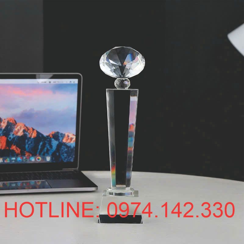 Kỷ niệm chương pha lê PL02 – quatangminhnam