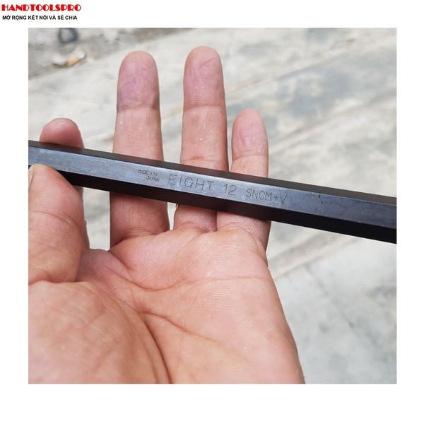 Lục giác 12mm EIGHT đen đầu bằng NHẬT BẢN No.008-12